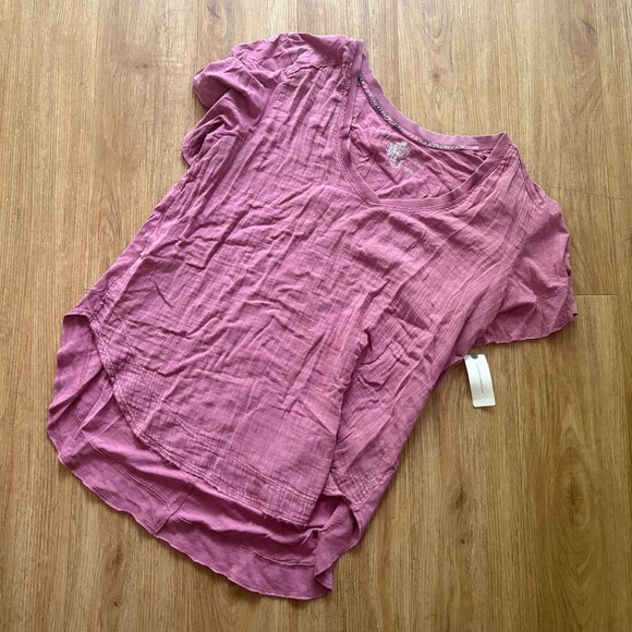 Pilcro | Tops | Pilcro Anthropologie Short Sleeve Vneck Layering Tee ...